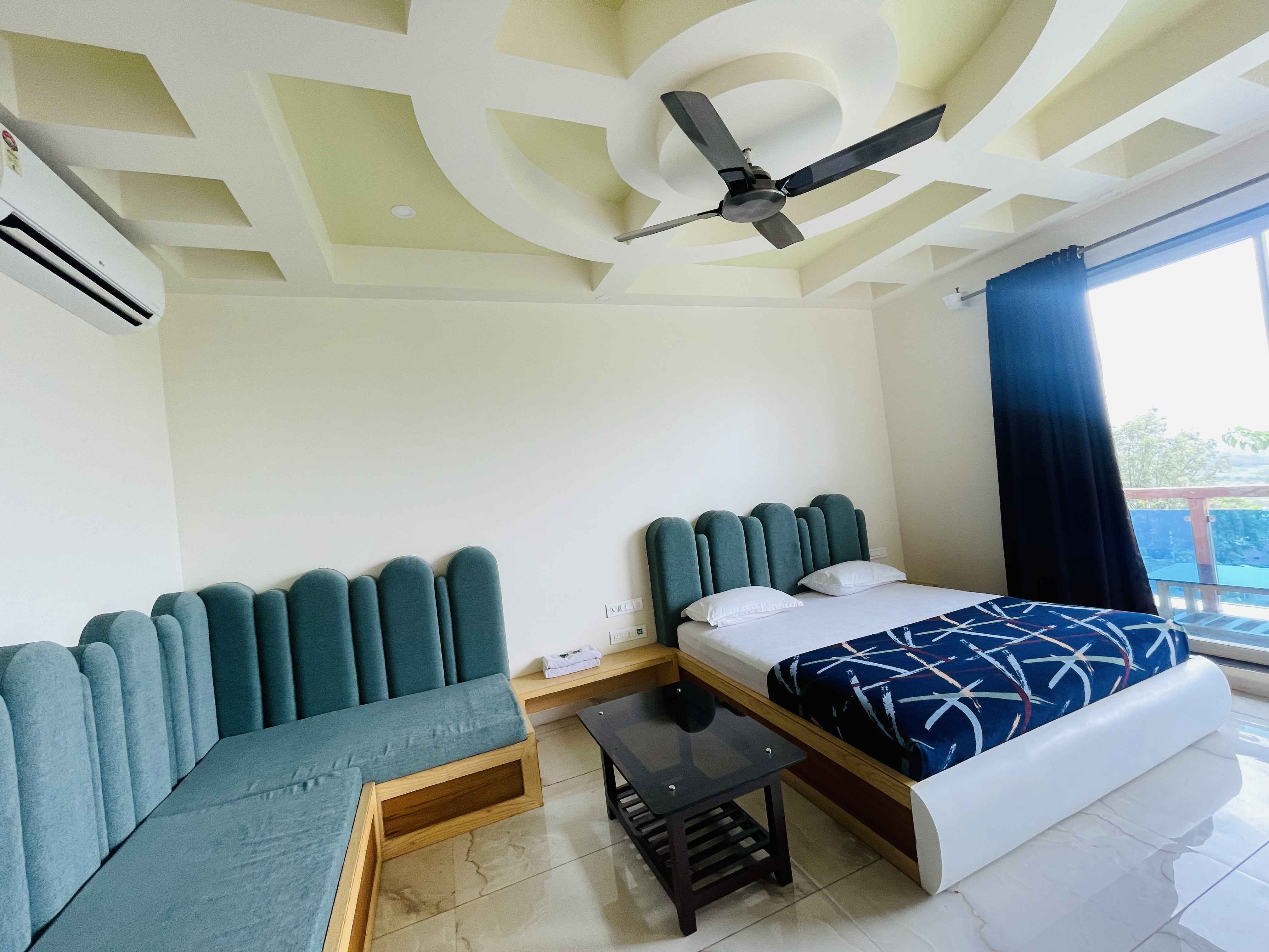 Hotel Panhala