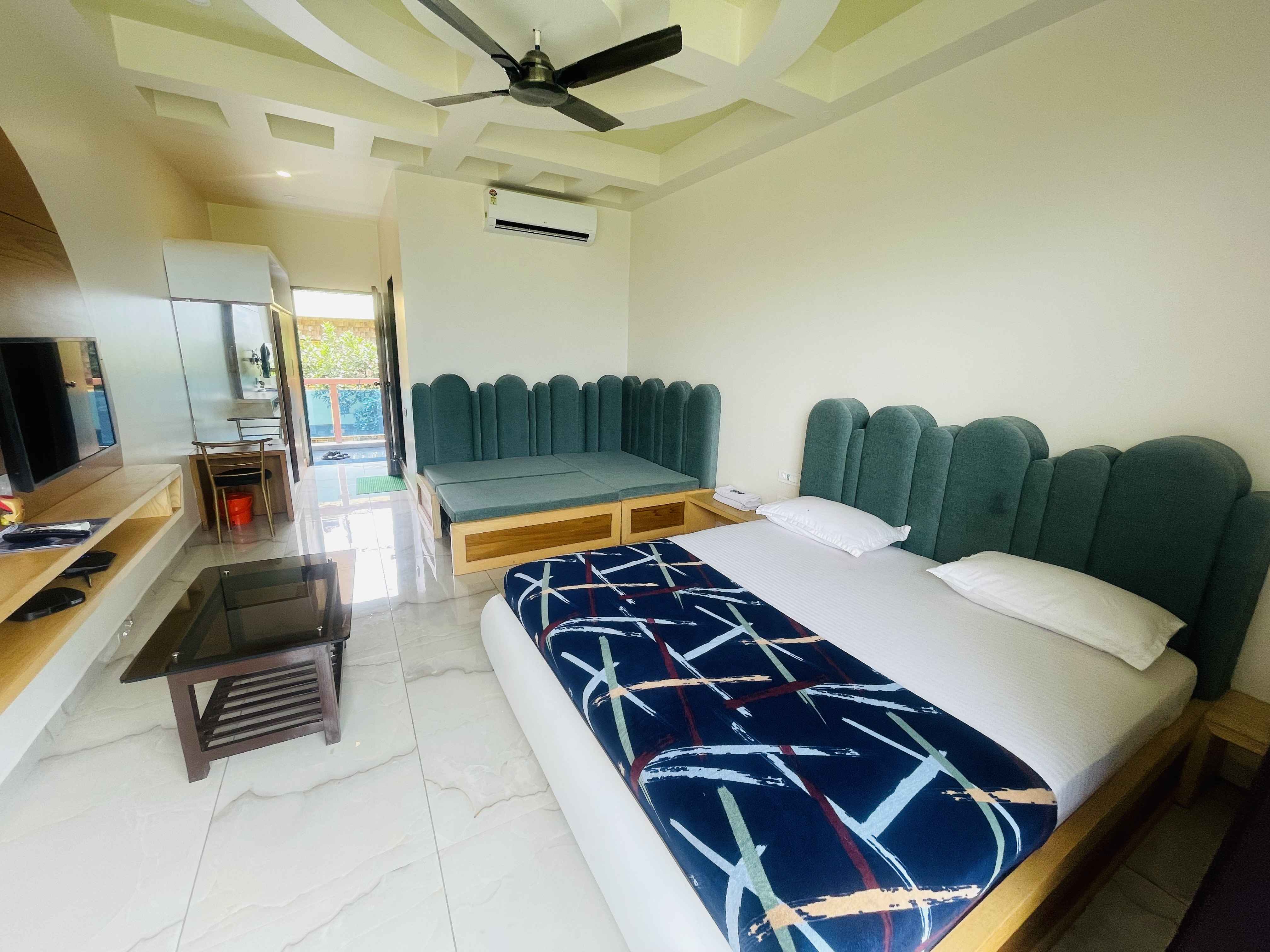 Hotel Panhala